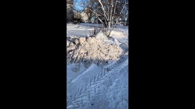 Добрые крышечки в Орехово-Зуево _ Уборка снега #359.mp4