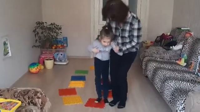 Развивающие занятия на дому. Педагог Тарасова Ирина Михайловна.