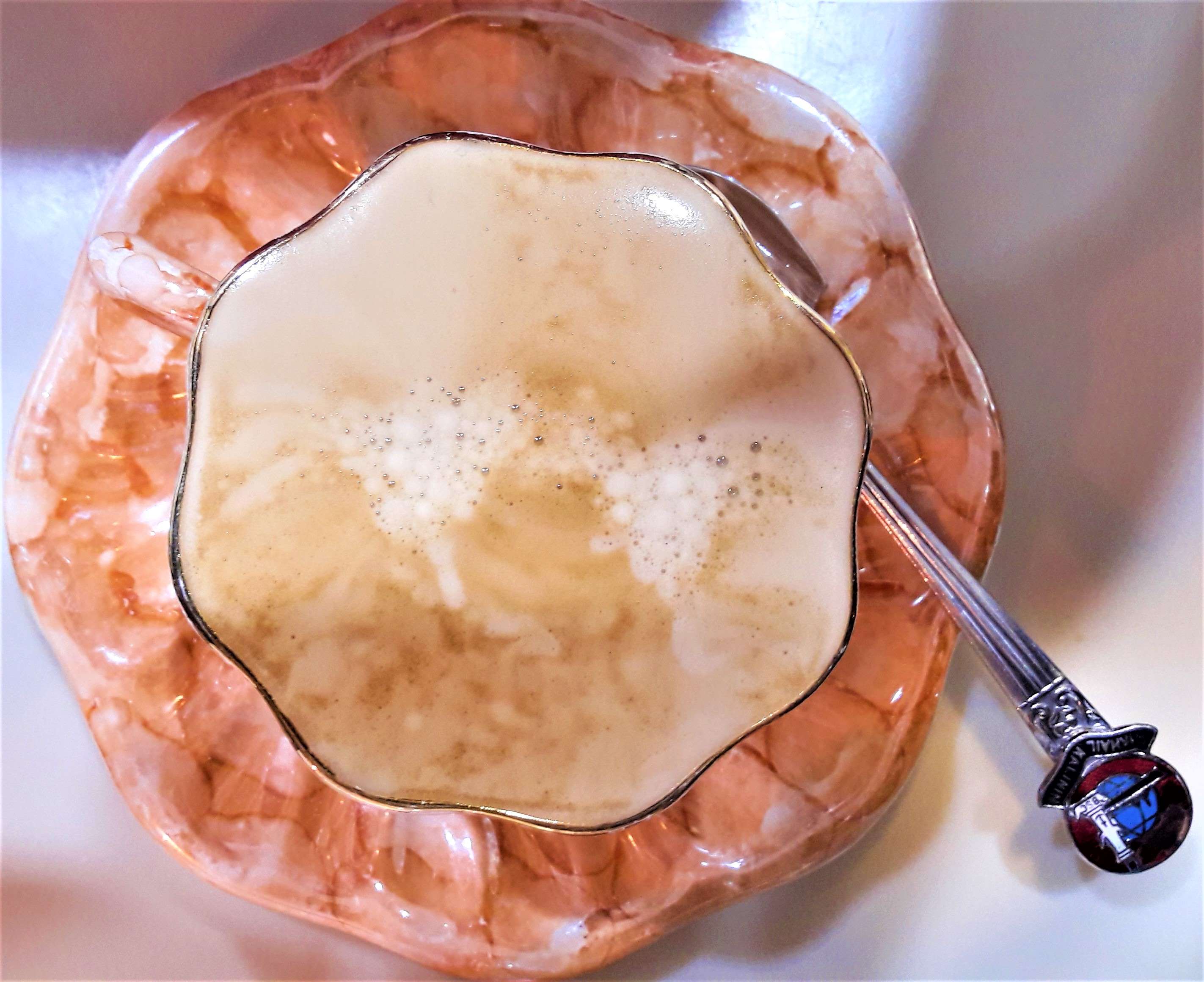 Кофемолка Maxwell MW-1703
Чашка утреннего кофе раскрасит твою реальность всеми цветами летнего дня