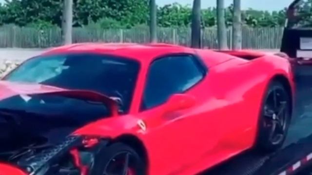 VID_20221218_182932_895.mp4