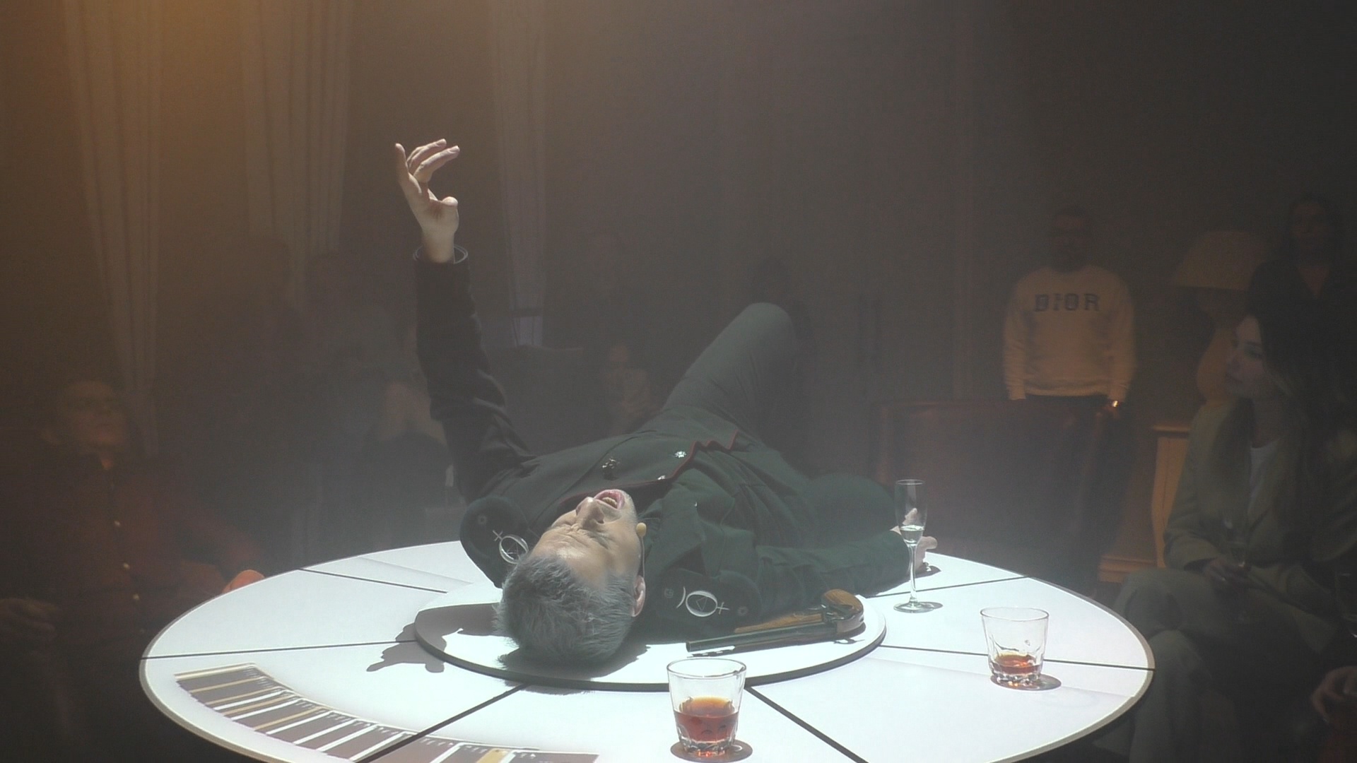 ОПЕРА-ПРОМЕНАД ПИКОВАЯ ДАМА, МОД НА ЯУЗЕ, 18.03.2022. СЦЕНА В ИГОРНОМ ДОМЕ. ГЕРМАНН - ПЕТР НАЛИЧ