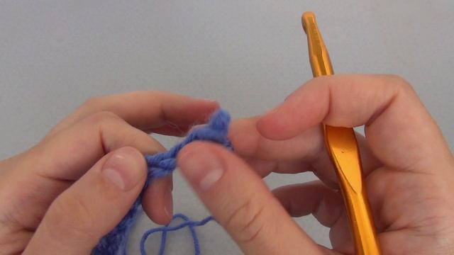 Урок 3. Столбики без накида в цепочку. Вязание крючком не глядя