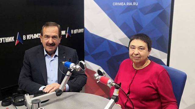 От и до на радио Спутник в Крыму с Б. Левиным эфир от 23.11.2021.