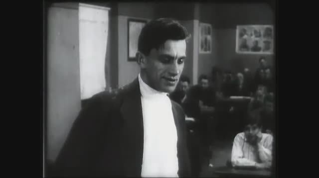 Барышня и хулиган 1918 
Единственный сохранившийся фильм с Владимиром Маяковским!