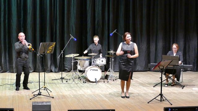 Ой при лужку