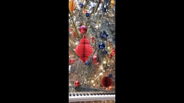 НОВОГОДНЯЯ ЕЛКА