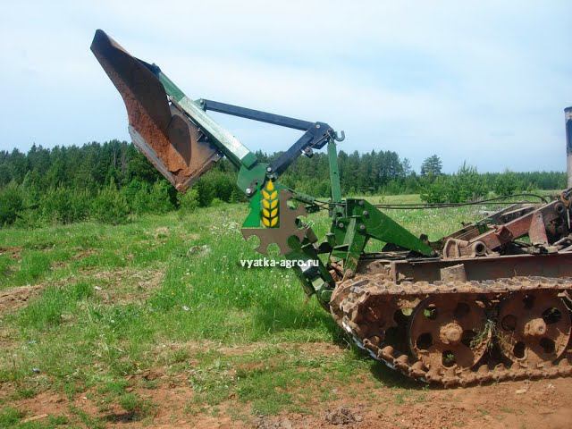 плуг лесной ПКЛ 70А с трактором ТДТ-55