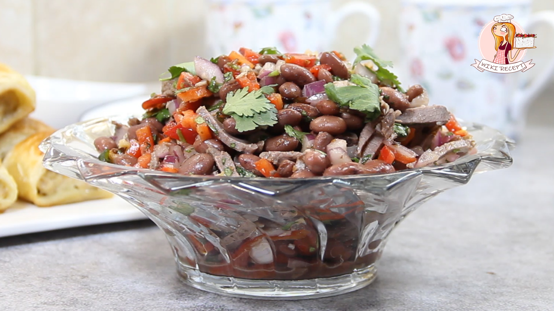 САЛАТ «ТБИЛИСИ» с ГОВЯДИНОЙ и ФАСОЛЬЮ. Вкусно, сочно, сытно! Wiki Recept