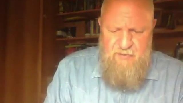 Пирамида в жилище и офисе .