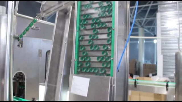 46/Триблок розлива ПЭТ бутылок. Производительность до 6000 05 литровых бутылок в час