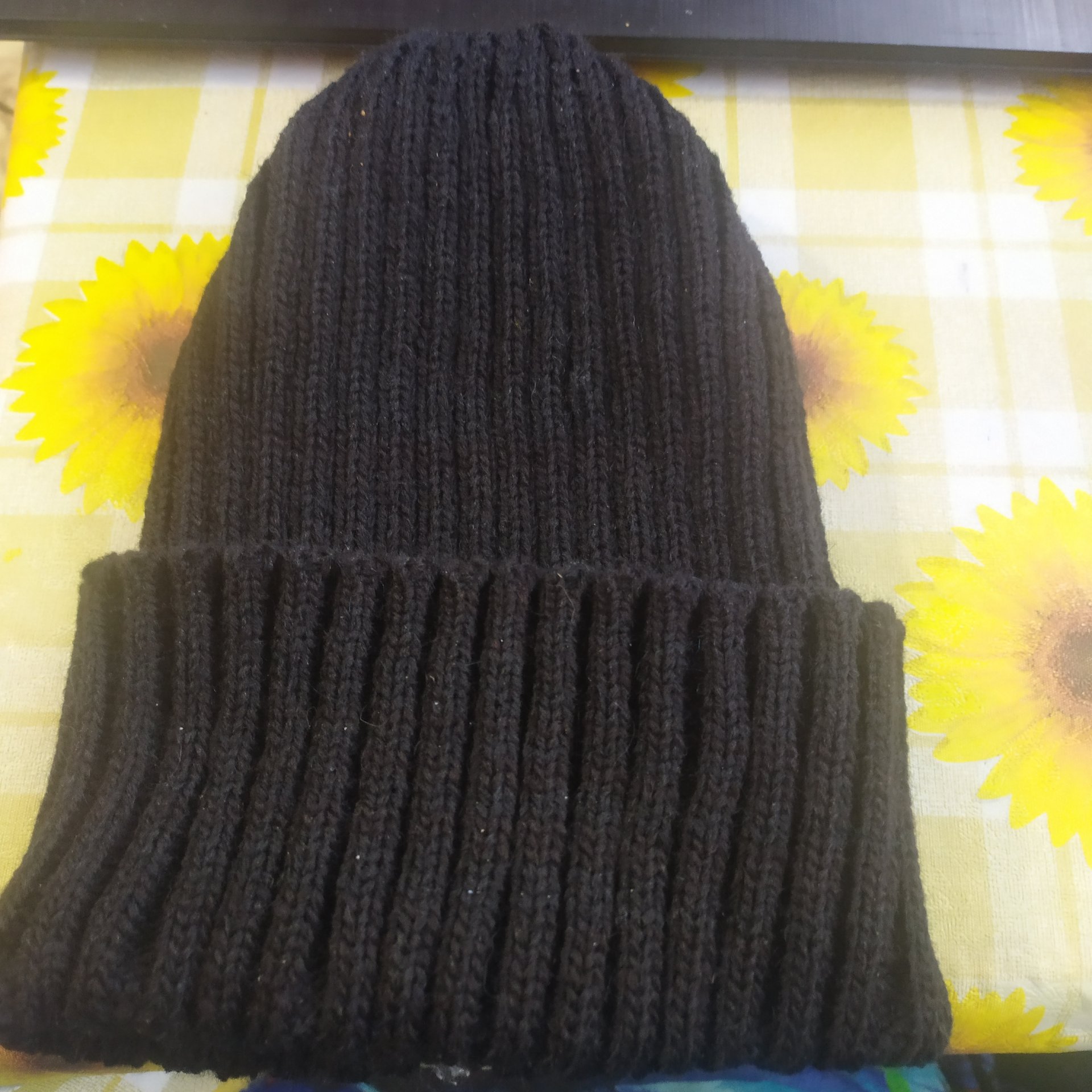 РЕМОНТ ПЛАТЬЯ. ШАПКА , СВЯЗАННАЯ НА МАШИНЕ.