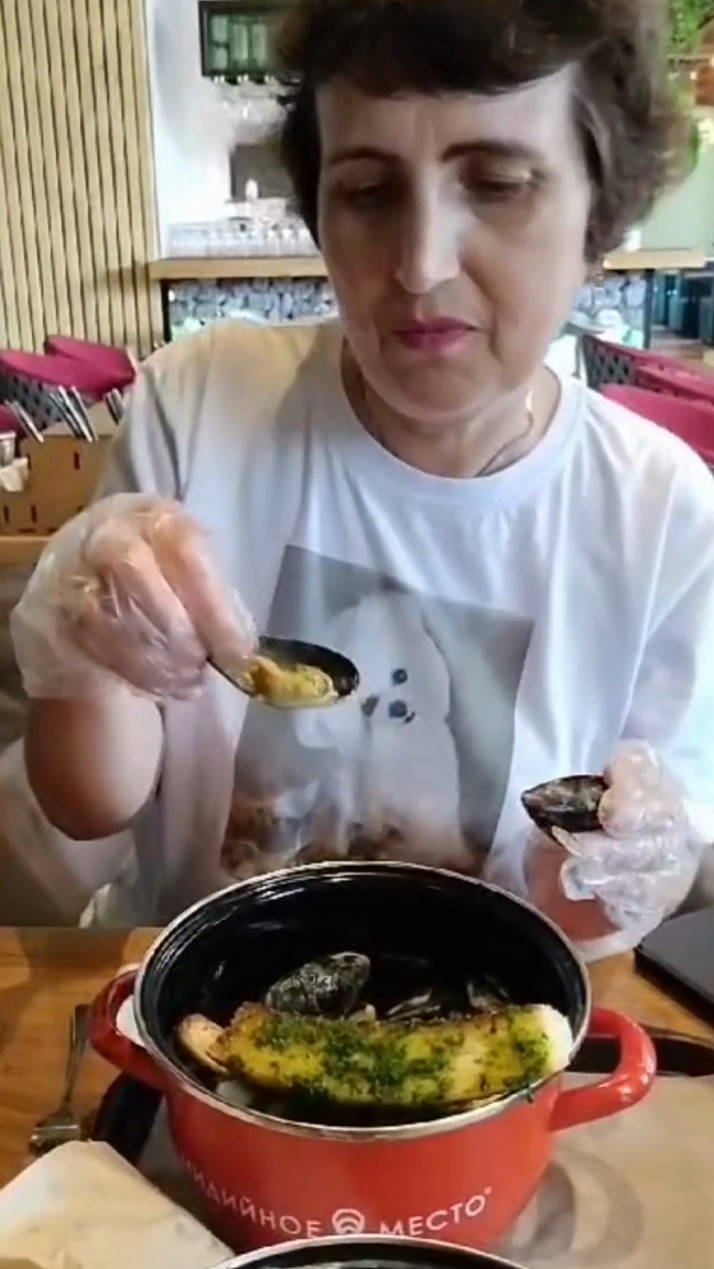 пробую мидии