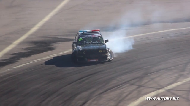 Дрифт. Касание отбойника во время квалификации