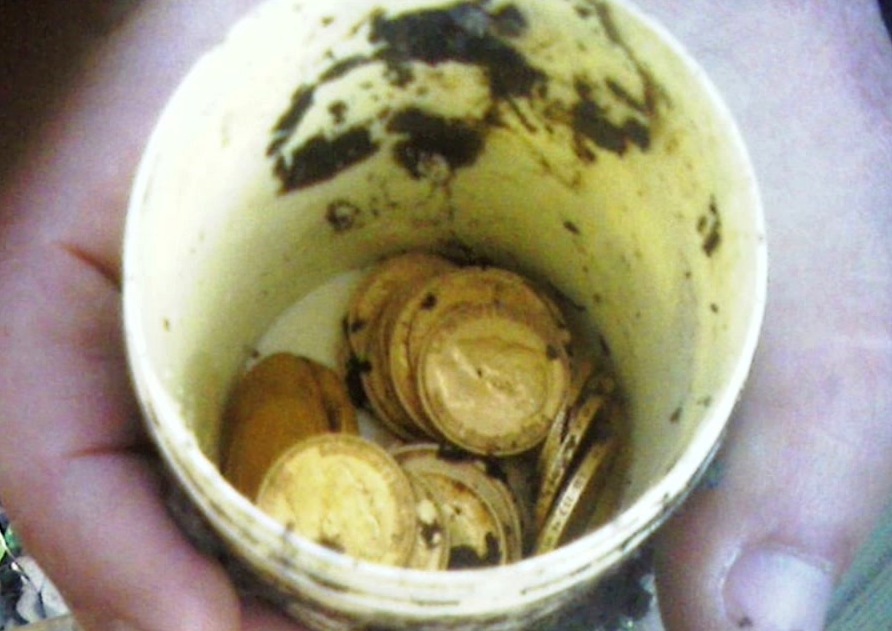 Кучка Золотых монет, Николя II.