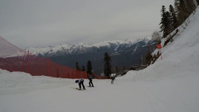 2024-03-03. Сочи. Красная поляна. Панорама (красная ) - Реликтовый лес (синяя)