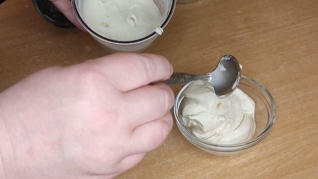 Мороженое больше не покупаю! Делаю сама за 3 минуты , всего из 1 продукта (и фигуре не вредит)