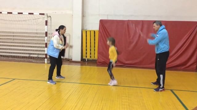 Скакалка. Роуп скиппинг Детская школьная лига Дабл датч скорость на двух ногах 30 секунд дошкольники