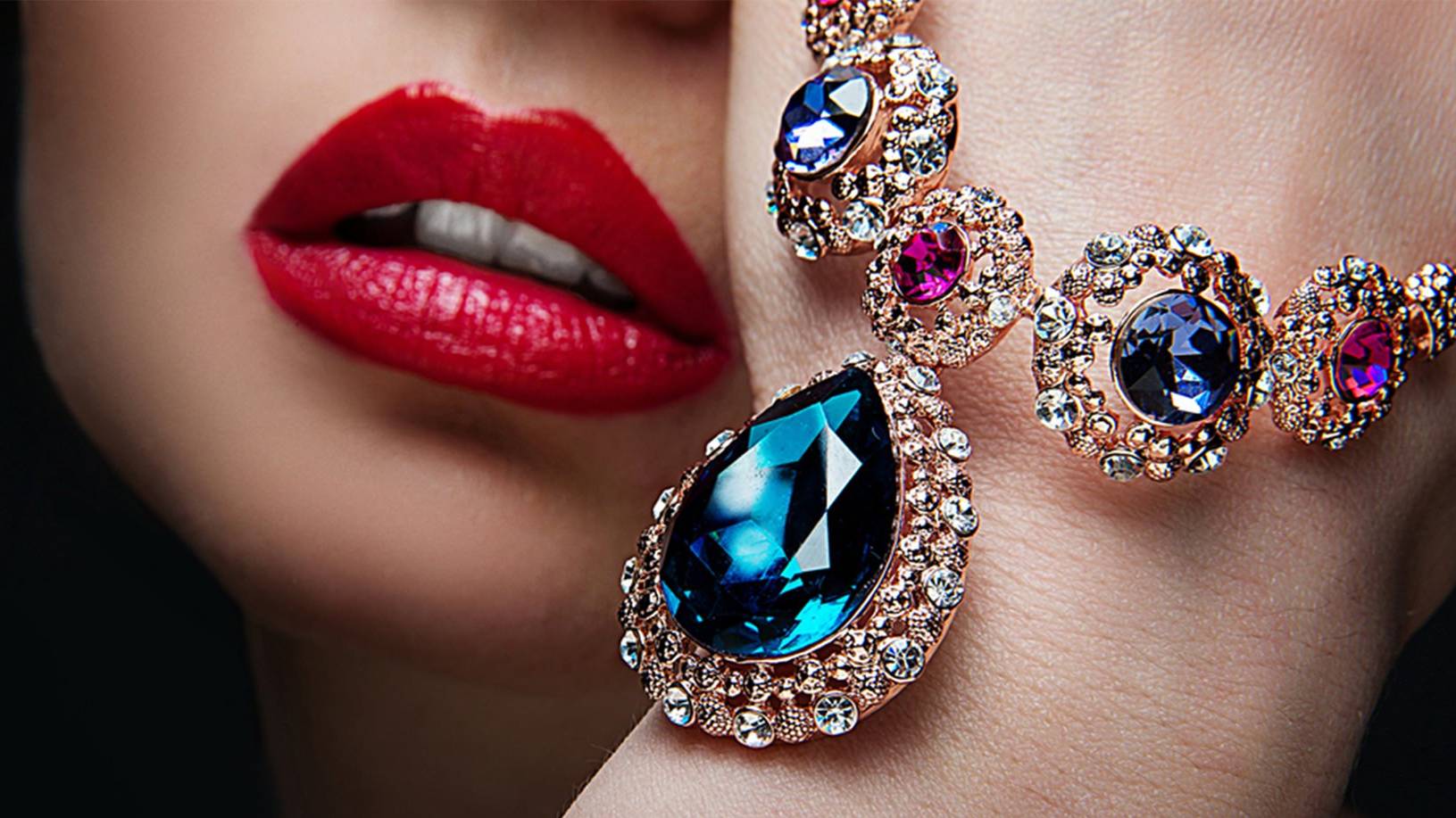 2 часть 110 Сборник Golden Hits- Музыка вокал Сергей Воробьёв Стихи -Людмила Кичигина .