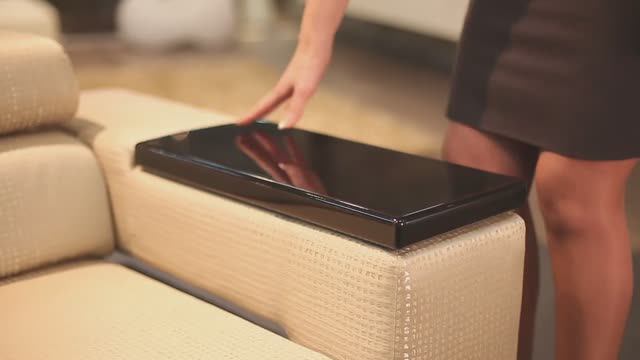 Диван Gio с кофейным столиком