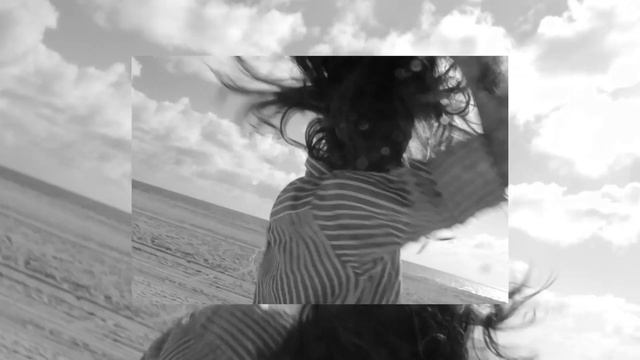 Clarins. Live Beautifully