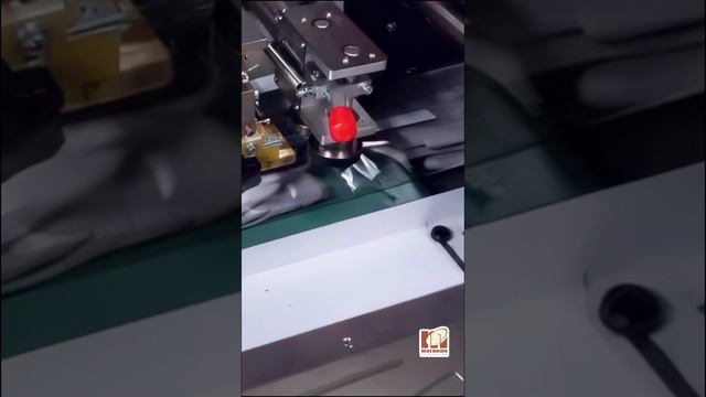 Упаковка перчаток в пакет флоупак MAGIKON-450AGXT