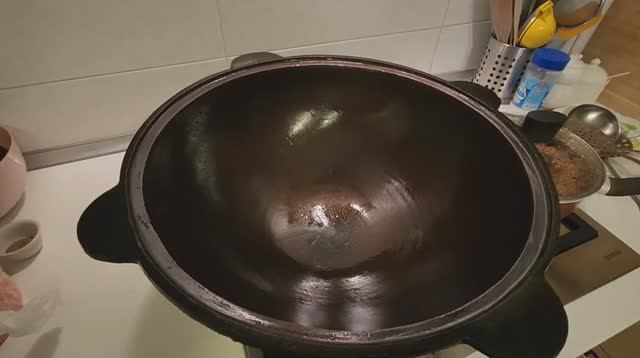 Обжиг узбекского казана на 12 литров в домашних условиях