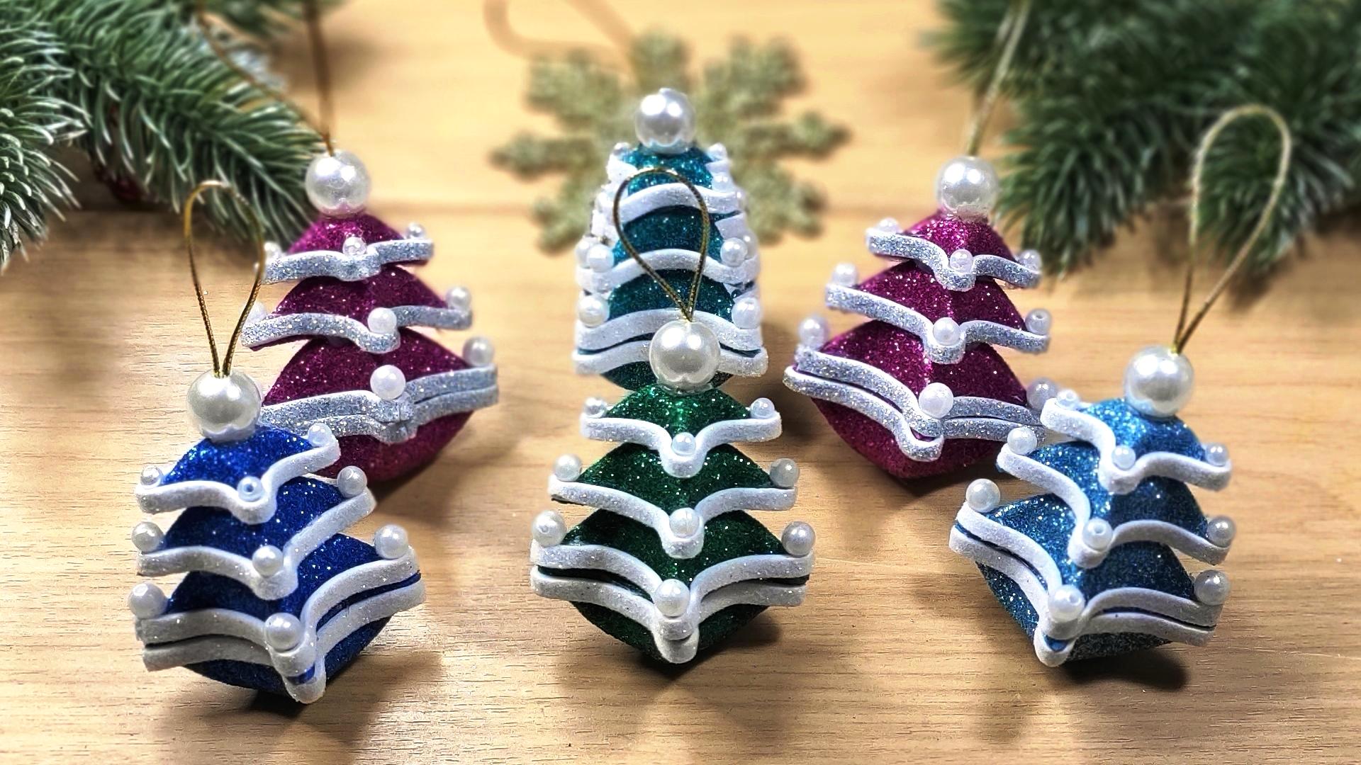 Ёлочки из фоамирана. Новогодние игрушки своими руками на ёлку.