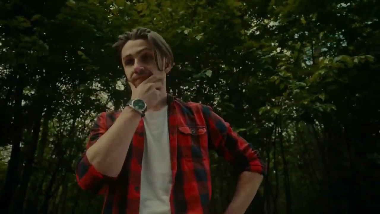 Скажите как её зовут? УК-РА-И-НА!!!!