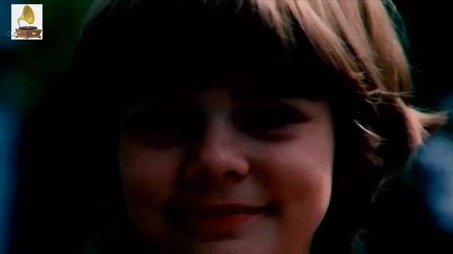 Валерия Ланская «Прекрасное далёко».  Из кинофильма Павла Арсенова «Гостья из будущего» 1984 года.