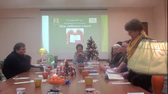 Вера Криушина читает стихотворение Роберта Рождественского «Если вы есть – будьте первыми…»