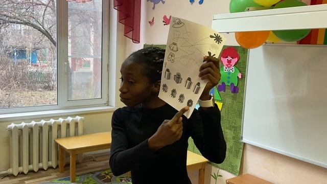 Репортаж об английском клубе для малышей по теме: «День Матери» в Дзержинском филиале