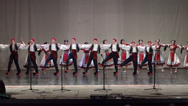 Благотворительный концерт "Своих не бросаем"