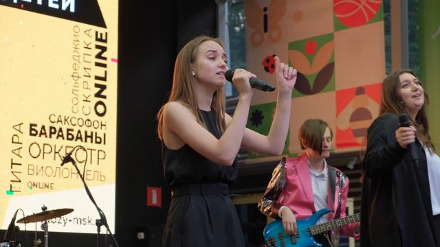 Cтрелы - В. Клён, Д. Шалинцева, И. Будейкин, М. Шаульский, М. Котов, И. Корольков (Band)