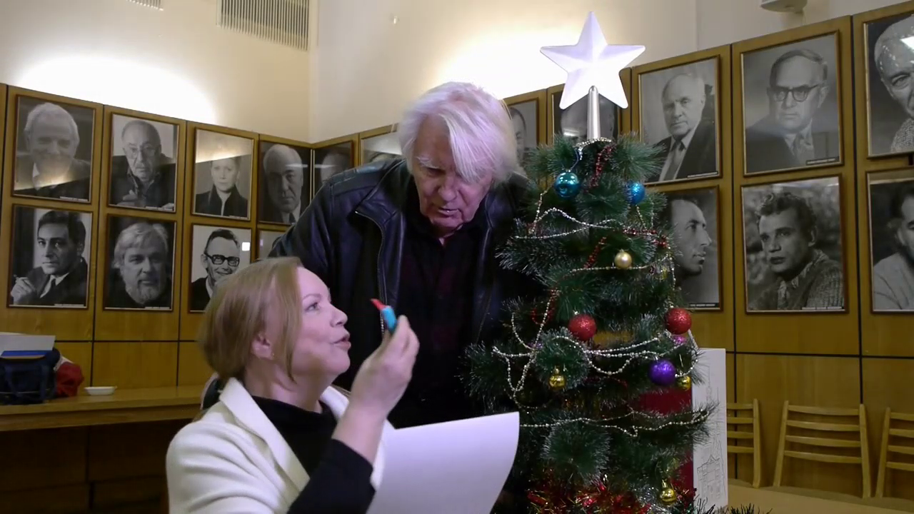 актриса Валентина Теличкина и актер Юрий Назаров. Шутейные кинопробы. Дом Кино Старый Новый год.mp4