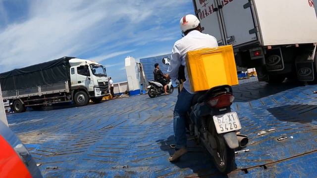 ЗАБОЛЕЛ В ПЕРВЫЙ ДЕНЬ ПУТЕШЕСТВИЯ ПО ВЬЕТНАМУ НА СКУТЕРЕ, ПЛАН ПОШЁЛ НЕ ПО ПЛАНУ…