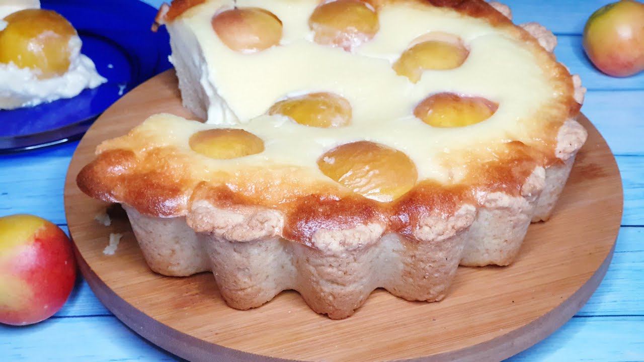 Рецепт вкуснейшего песочного пирога с фруктами.