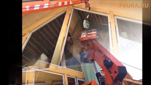 Установка стеклопакетов. Мини-кран Jekko и вакуумный захват.mp4