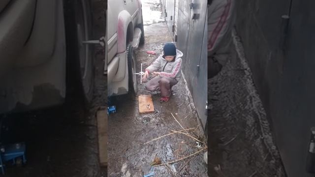 Замена колеса