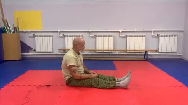 Стрельба из лука (форма и асана).