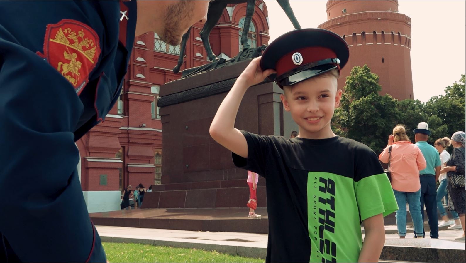 Живи, смейся, люби!