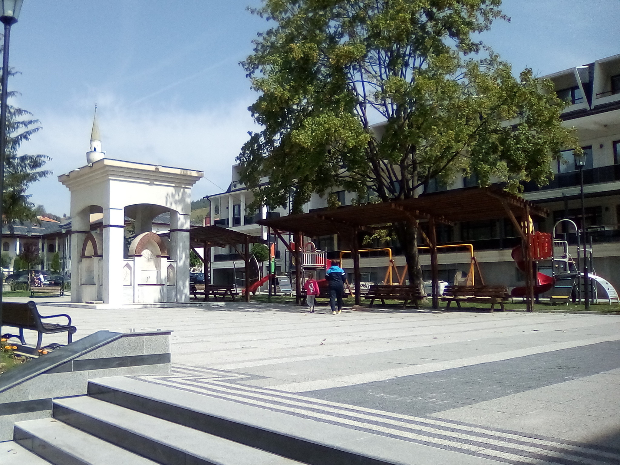 ПЪТУВАНЕ ИЗ ЗАПАДНИТЕ РОДОПИ /част 34/. СЪРНИЦА