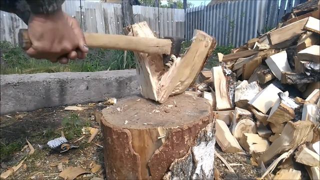 Колка дров клиньями. Заготовка дров
