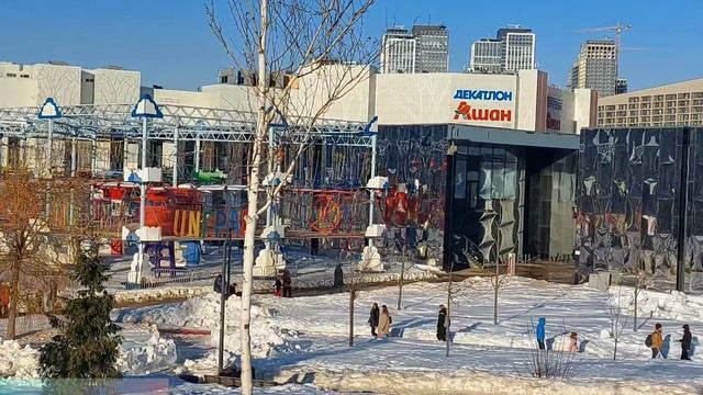 парк Ходынское поле в марте 2024, летом тут будет круто!