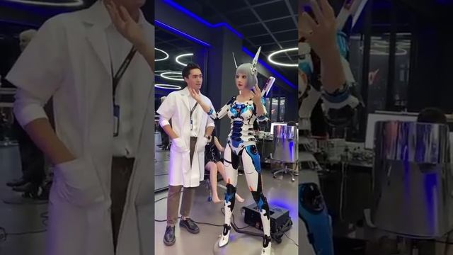 Робототехника развивается с каждым днем если не часом