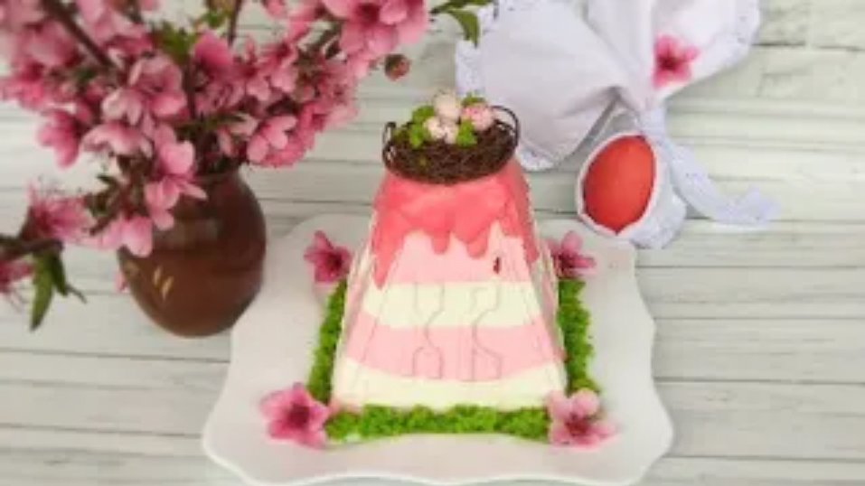 Творожная пасха с цукатами и сливочным соусом. Не заварная - без сырых яиц.