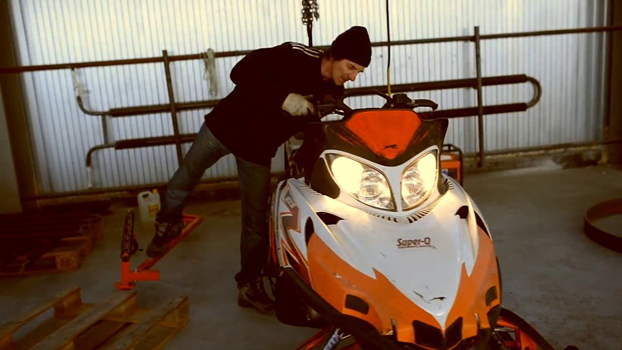 Снегоход по воде 3 серия, запускаем двигатель и новая попытка