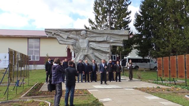2022г. 30 апреля. село Октябрьское. Сад памяти. часть 1. Мариинско-Посадский район