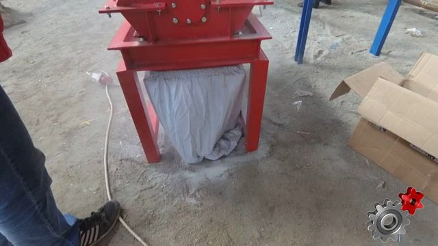 ДРОБИЛКА МОЛОТКОВАЯ MOLOT-3000