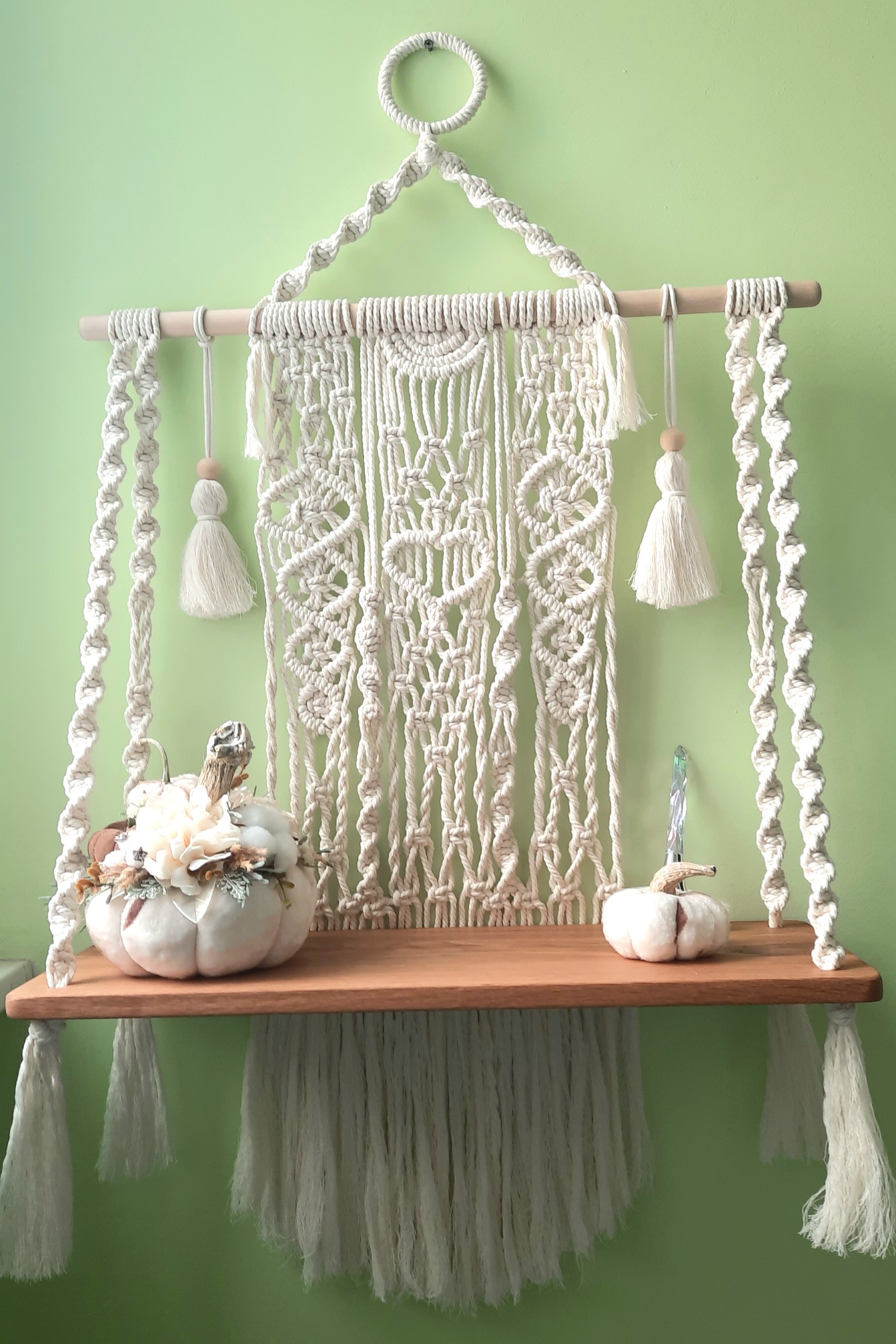 Полочка дубовая