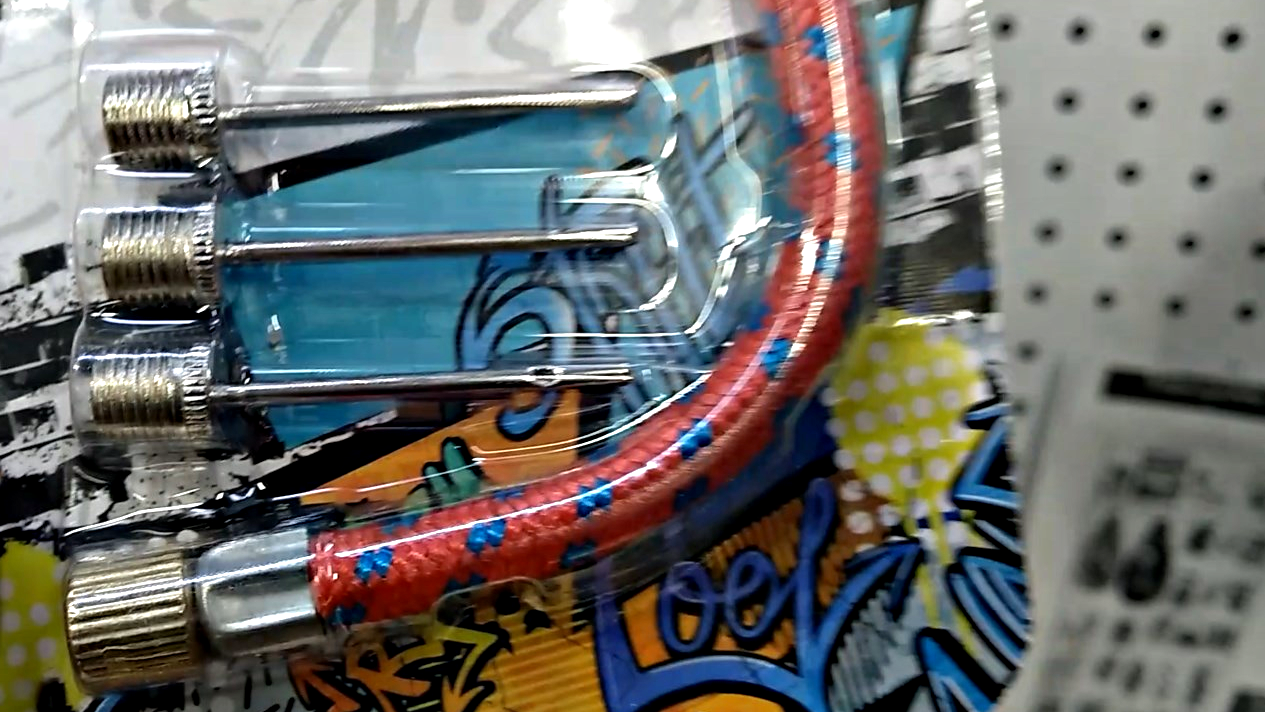 Вело аксессуары Галамарт: Шланги, камеры, ремнаборы, педали, держатели для телефона, сумки и прочее.